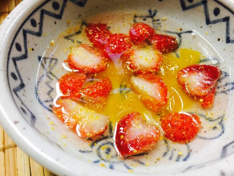 イチゴとオレンジゼリーのシロップカクテル レシピ・作り方 by たかまさ20010911 - 楽天レシピ