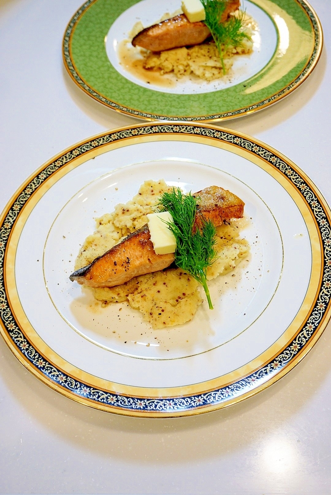 鮭のバターソテーon粒マスタード入りマッシュポテト レシピ・作り方 by oppeke22 - 楽天レシピ