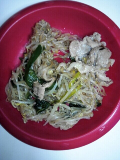 もやしとほうれん草と豚肉のニンニク醤油炒め レシピ・作り方 by kkikk - 楽天レシピ