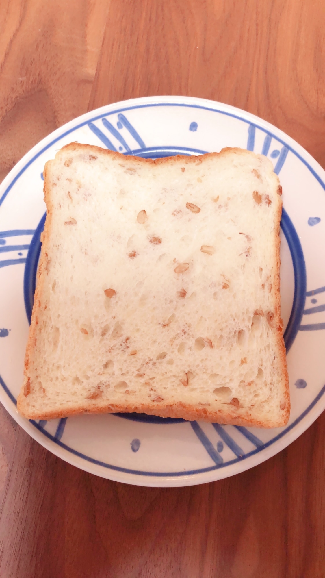 パサパサで硬くなった食パンを一瞬でモチモチ食感に レシピ・作り方 by sora0309 - 楽天レシピ