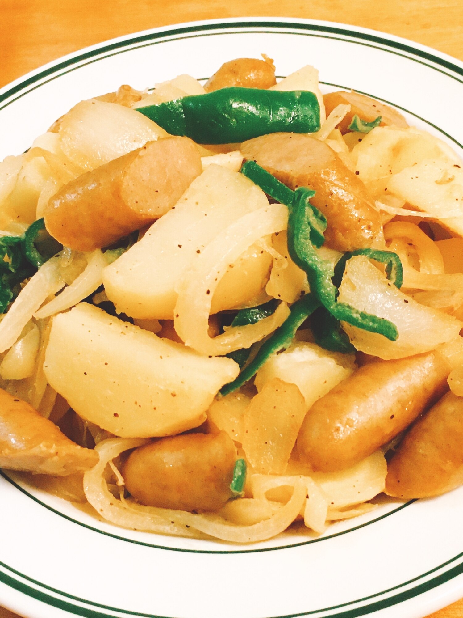 じゃがいもとソーセージのマヨ炒め レシピ・作り方 by Ahir - 楽天レシピ