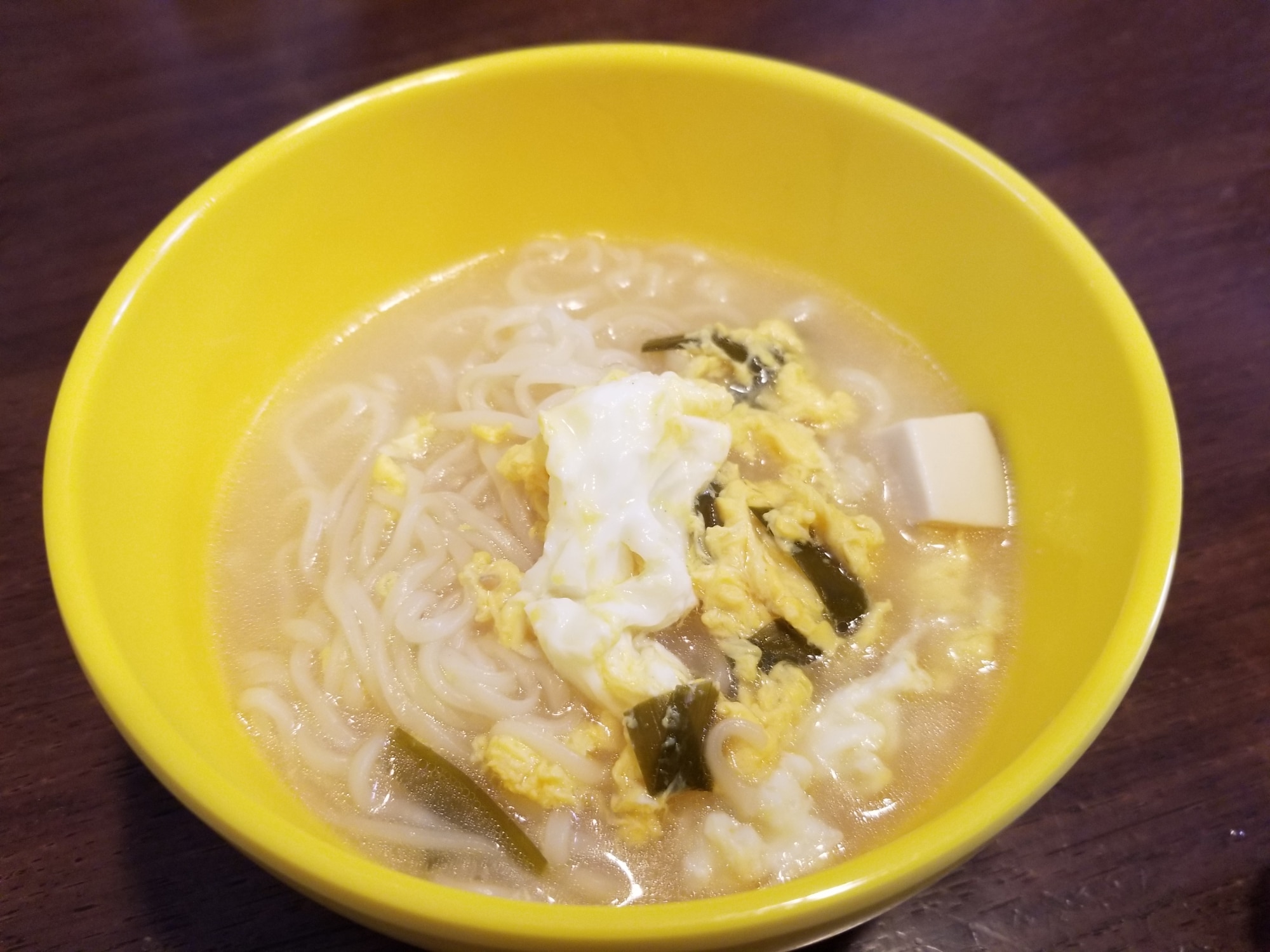 うまかっちゃんアレンジ★味噌とんこつラーメン レシピ・作り方 by ぎすあんくん - 楽天レシピ