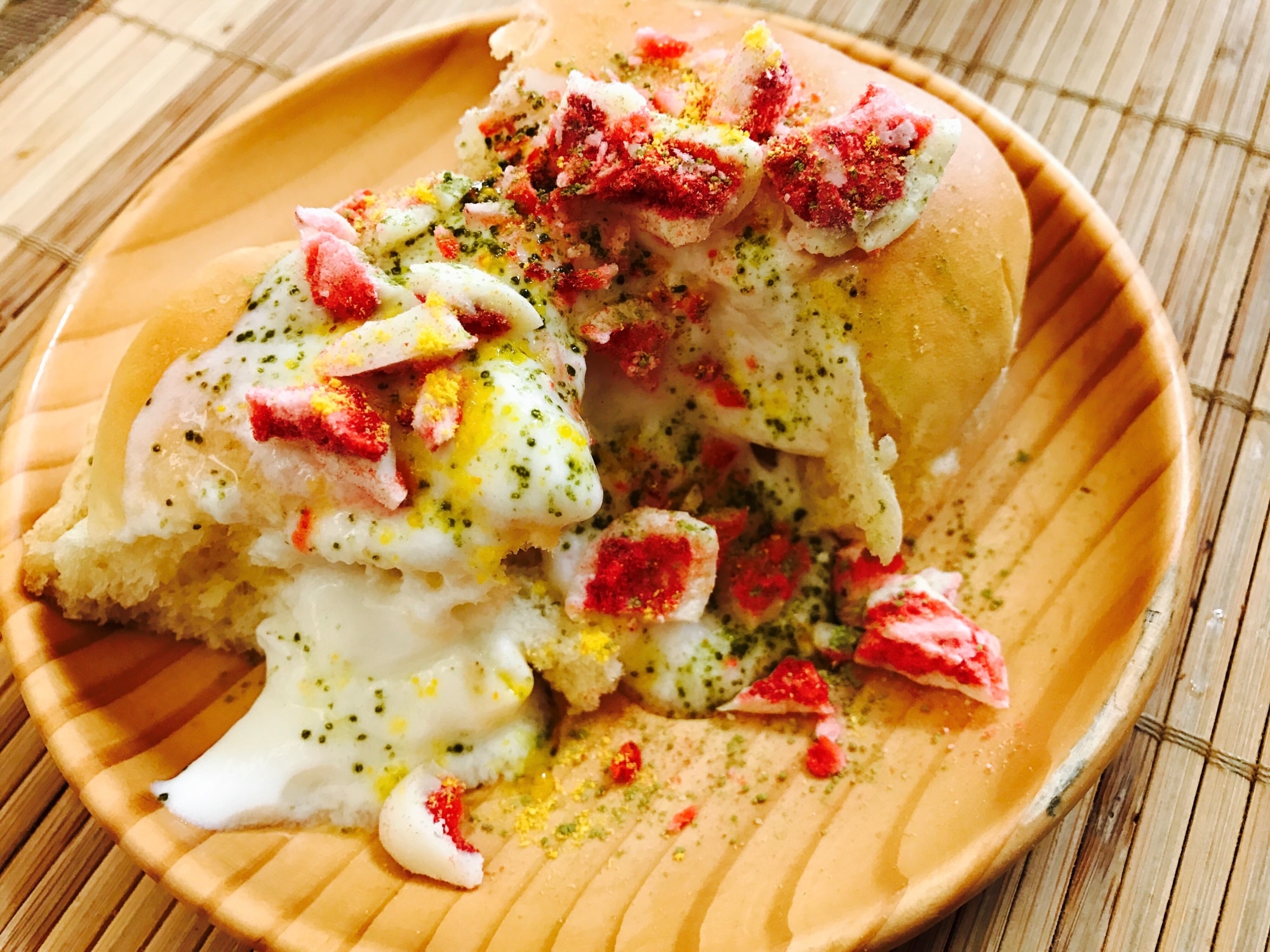 抹茶ストロベリーチョコヨーグルトがけクリームサンド レシピ・作り方 by たかまさ20010911 - 楽天レシピ