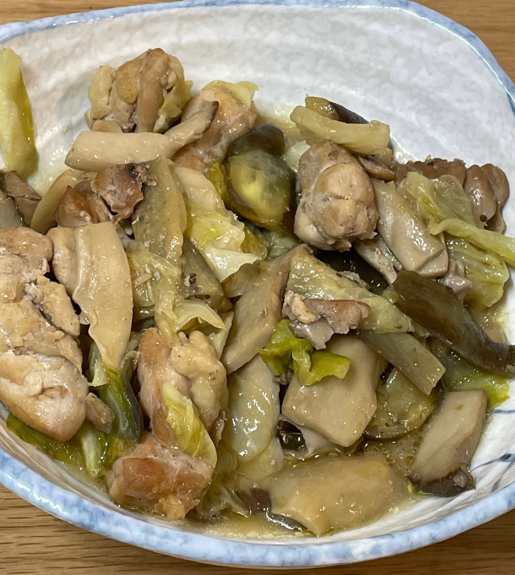 鶏もも肉のガリバタぽん炒め レシピ・作り方 by hokoko - 楽天レシピ