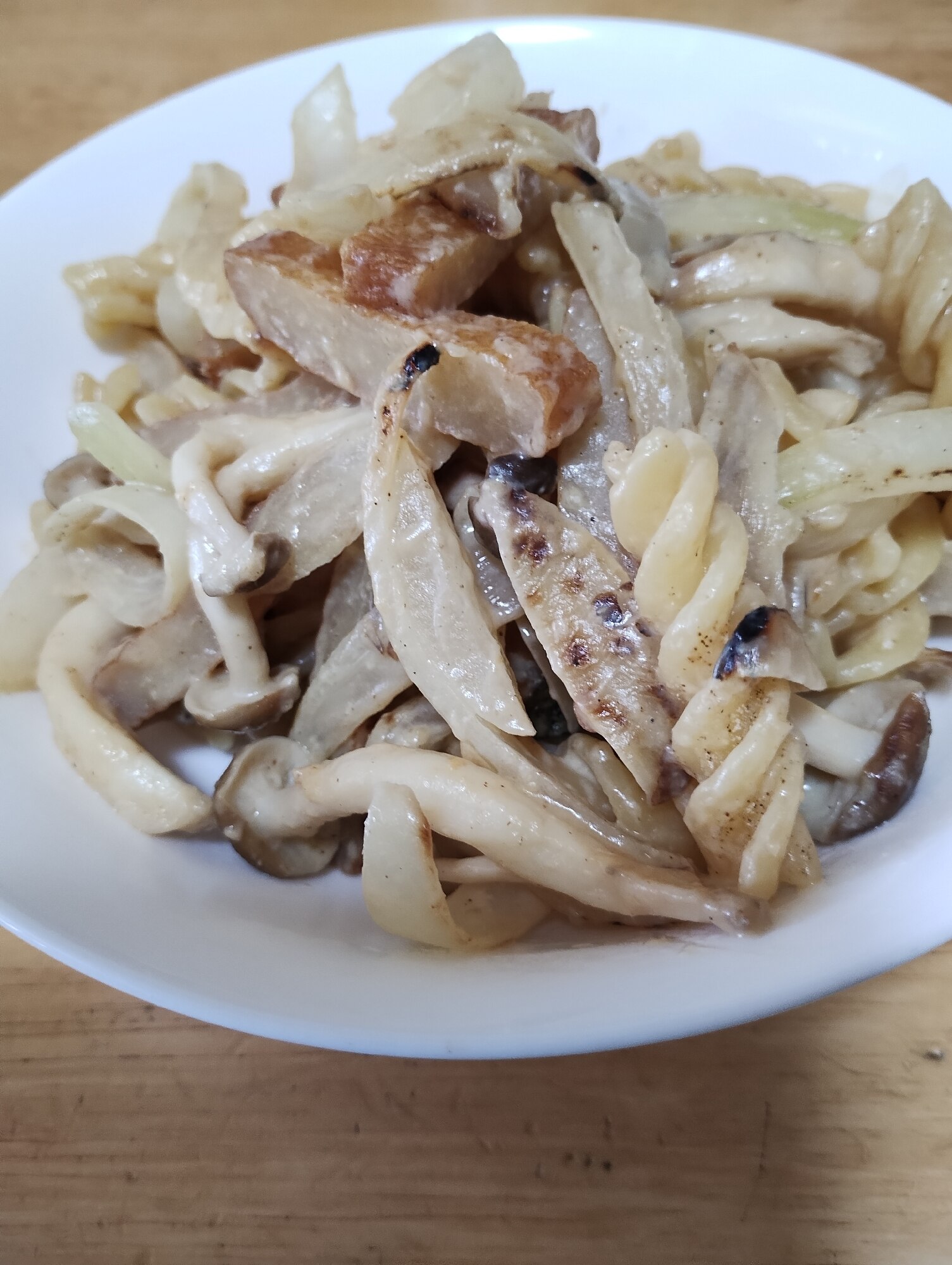 さつま揚げとマカロニのチーズ炒め レシピ・作り方 by デイジーD - 楽天レシピ