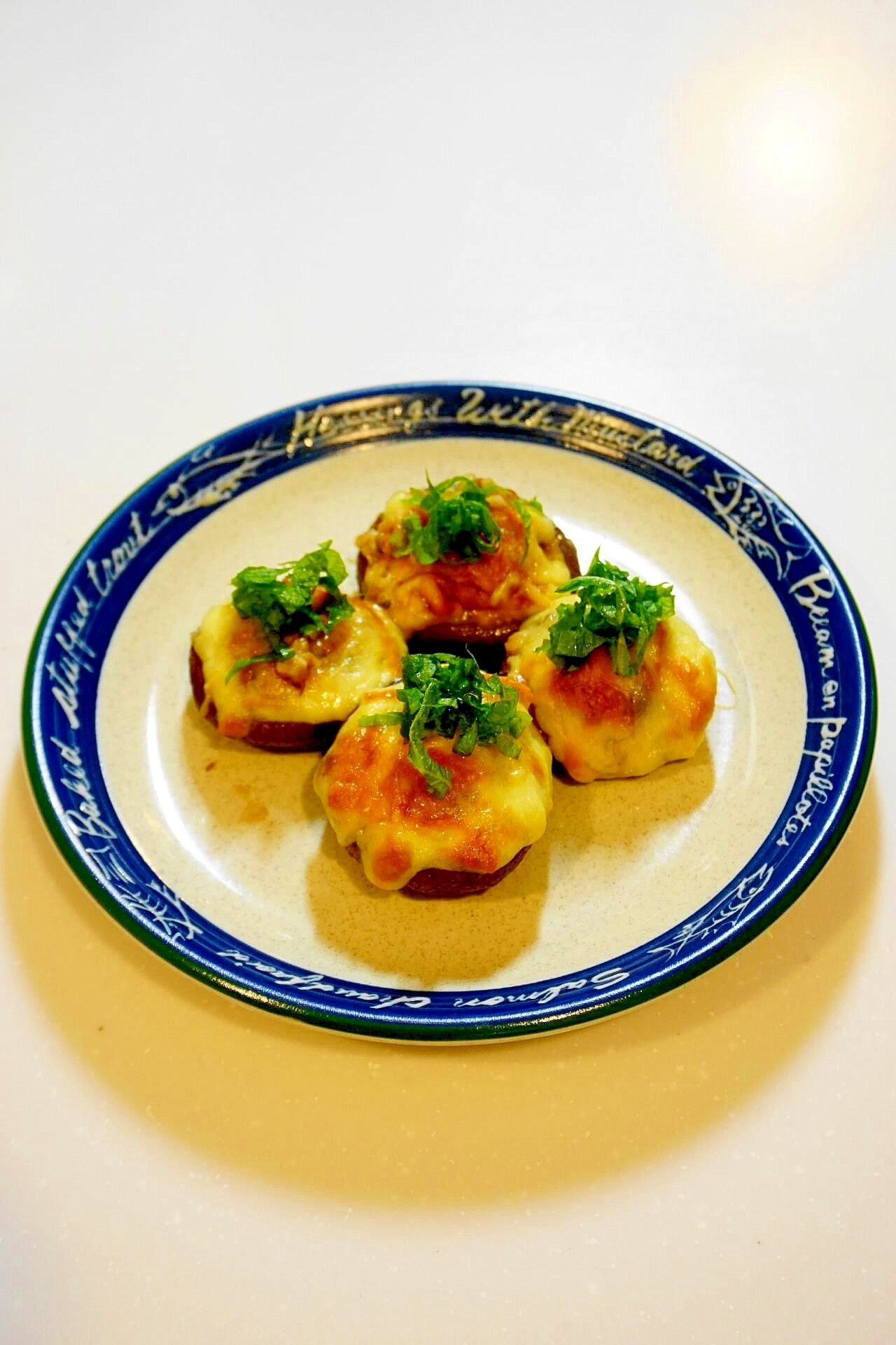 ビールがすすむ！シイタケの大葉味噌チーズ焼き レシピ・作り方 by oppeke22 - 楽天レシピ