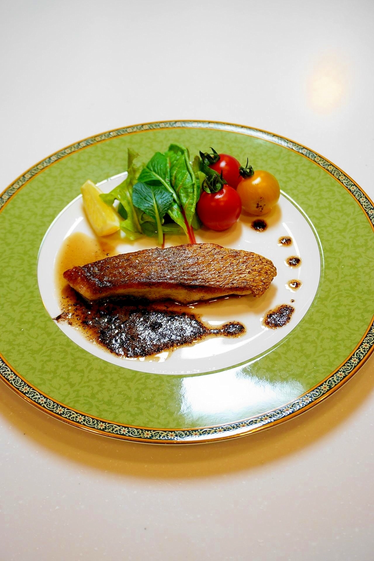 皮カリッ身フワッ！真鯛のポアレ バルサミコソース レシピ・作り方 by oppeke22 - 楽天レシピ