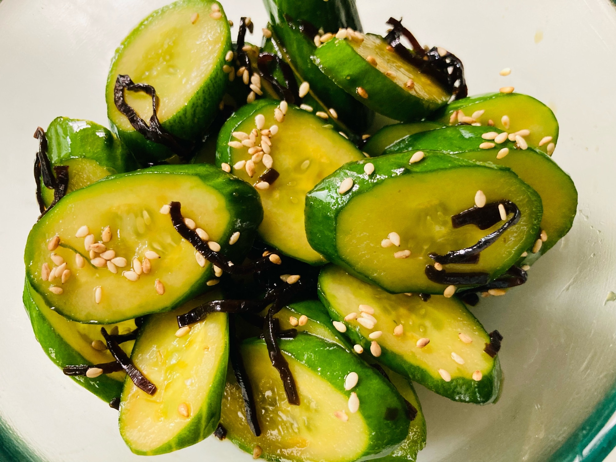 きゅうりと塩昆布の浅漬け♪̊̈♪̆̈ レシピ・作り方 by YOKO yy - 楽天レシピ