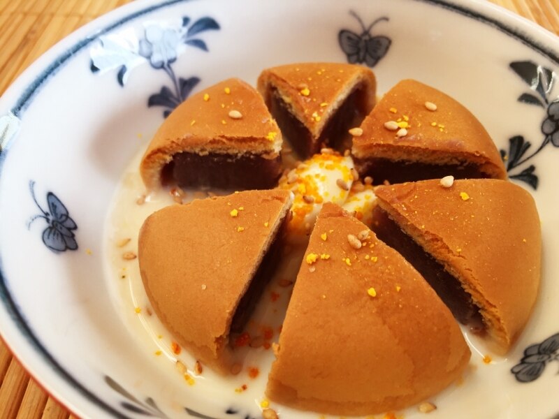 ゴマミルク小豆まんじゅう みかんの香り添え レシピ・作り方 by たかまさ20010911 - 楽天レシピ