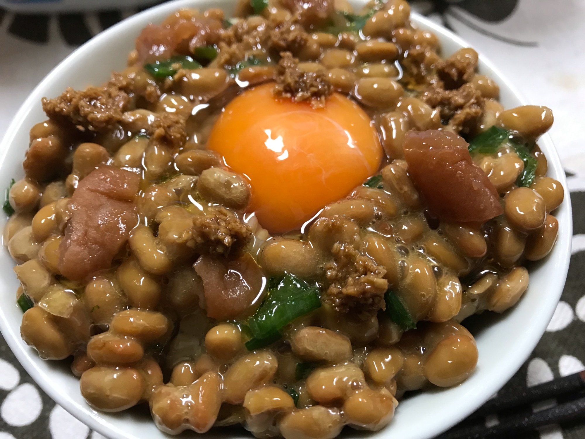 梅干しと山わさび入り和風納豆がけTKG レシピ・作り方 by たかまさ20010911 - 楽天レシピ