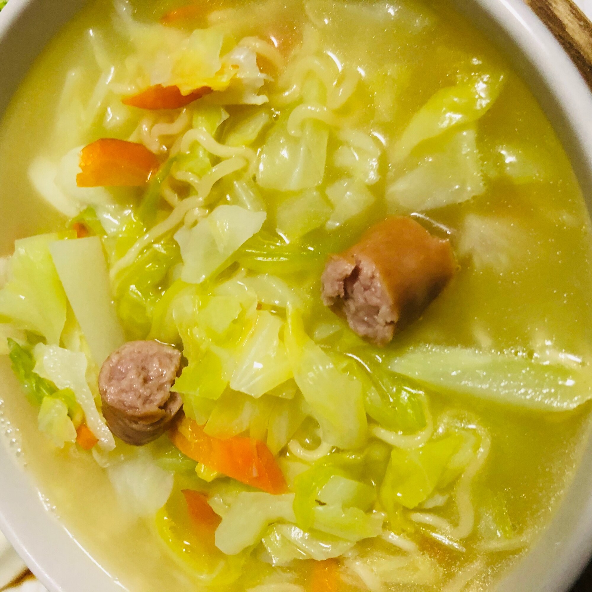 野菜とウインナーの塩ラーメン レシピ・作り方 by さくらぐみ - 楽天レシピ