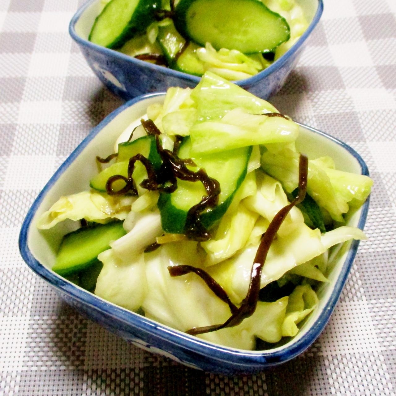 塩昆布で簡単！キャベツときゅうりの浅漬け レシピ・作り方 by YAMAT☆ - 楽天レシピ