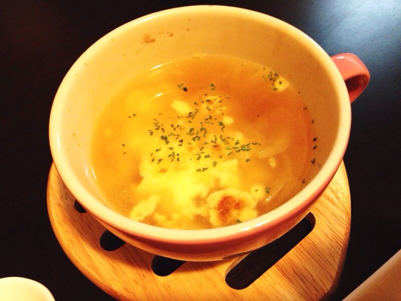 カップ1つで！オニオングラタンスープ♡ レシピ・作り方 by micha - 楽天レシピ