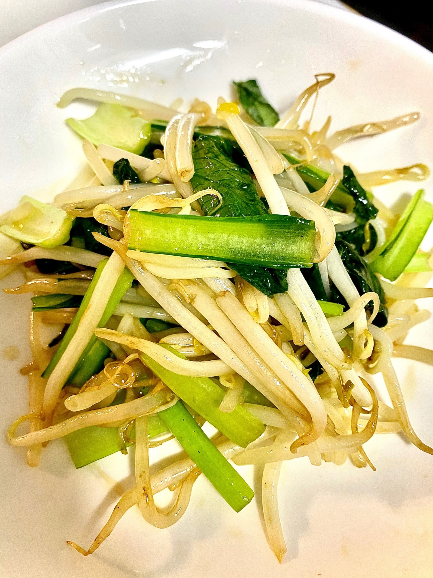 もやしと小松菜の旨塩炒め レシピ・作り方 by シェフ@サクライケータ - 楽天レシピ