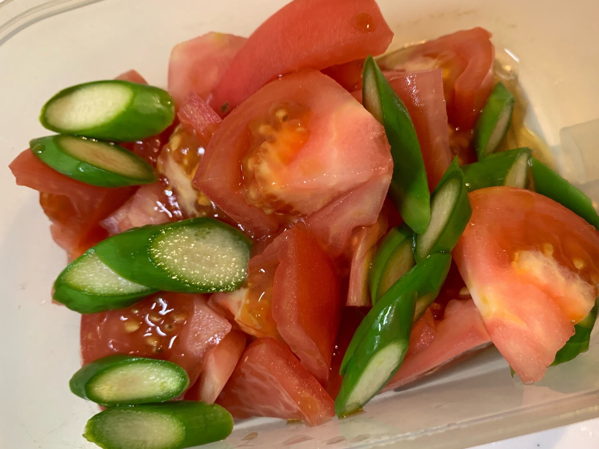 トマトとアスパラのサラダ 甘夏ドレッシングで レシピ・作り方 by BEBE2936 - 楽天レシピ